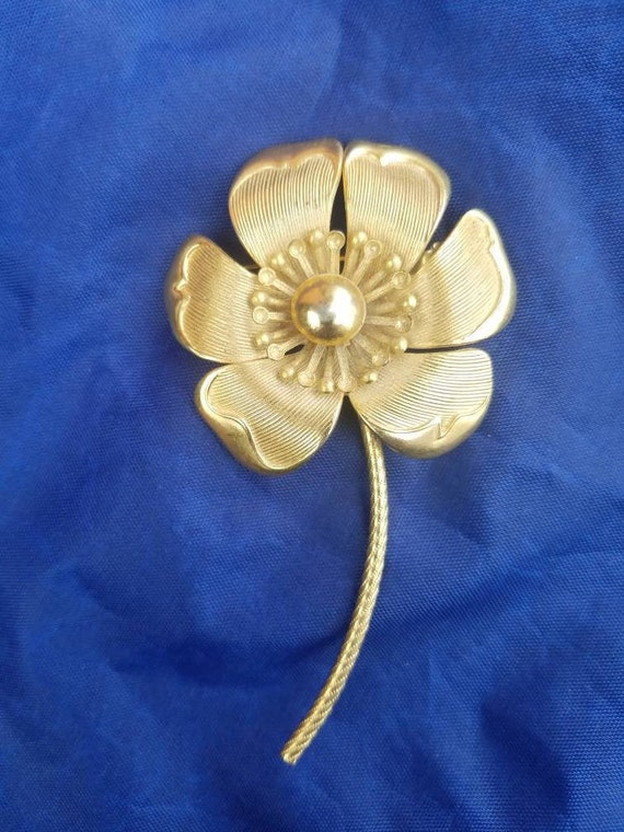 1950s vintage flower - Gem