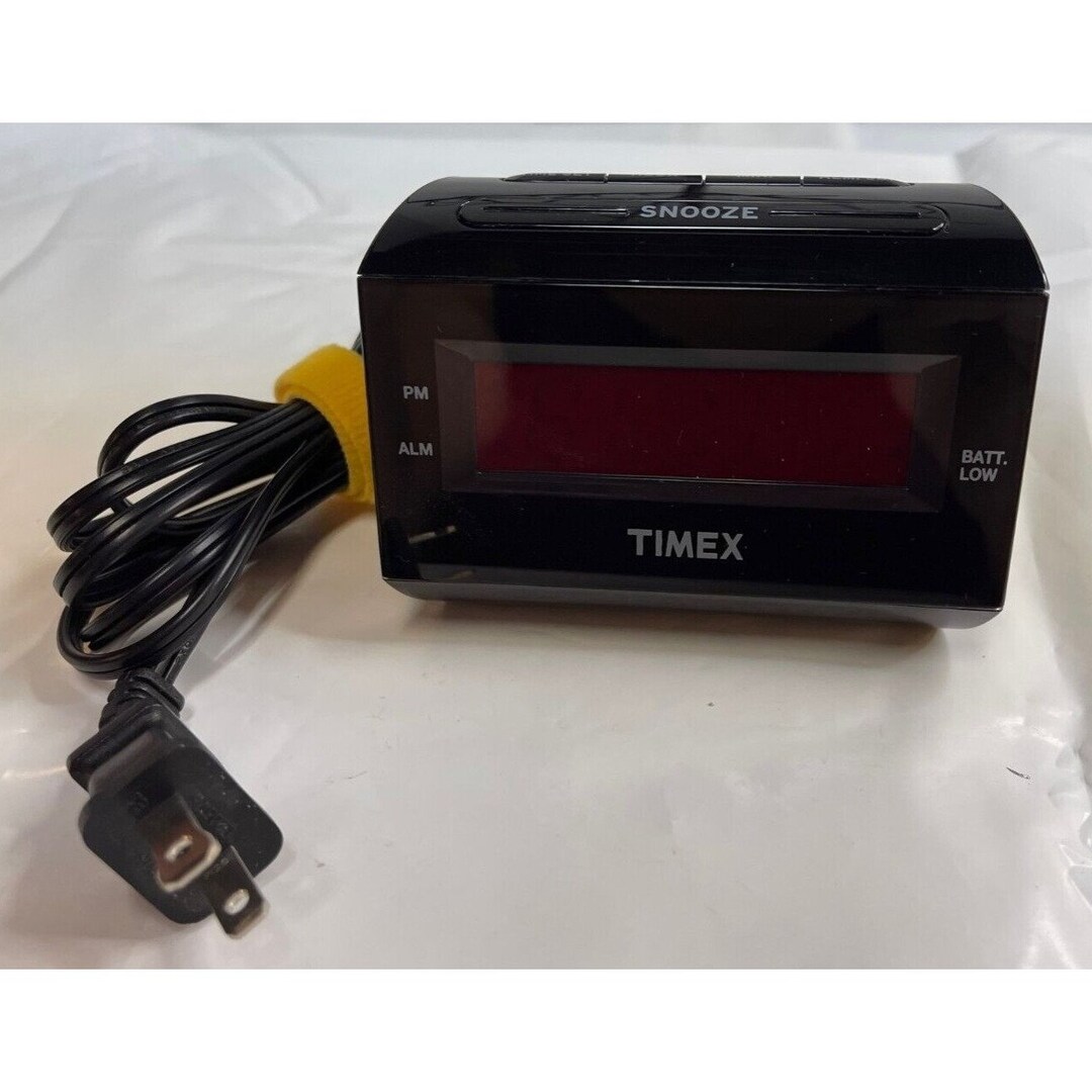 Timex Digital Electric Alarm Clock Retro Vintage Battery Backup Snooze ...