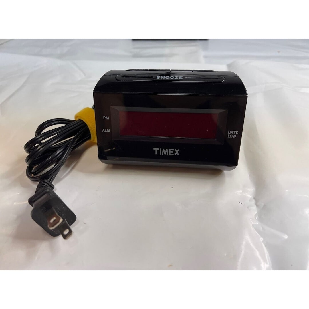 Timex Digital Electric Alarm Clock Retro Vintage Battery Backup Snooze ...