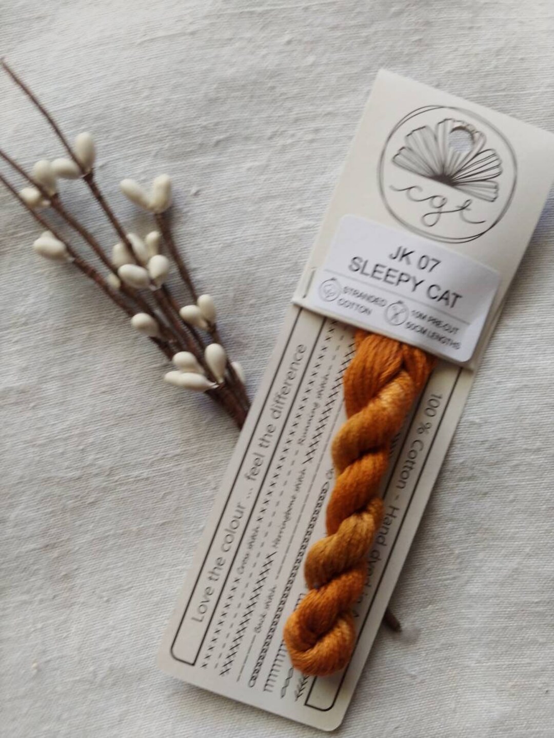 Sleepy Cat CGT JK07 - From the Cottage Garden Threads "bookshelf" Range ...