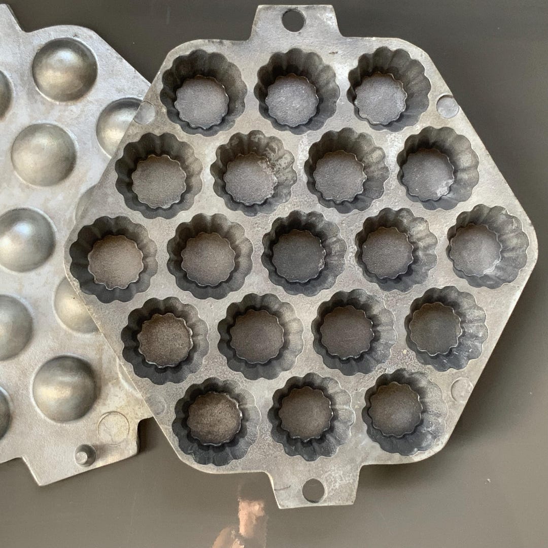Vintage Heavy-cast Aluminum Tart Pan: USSR Bakeware, 1970s - Etsy