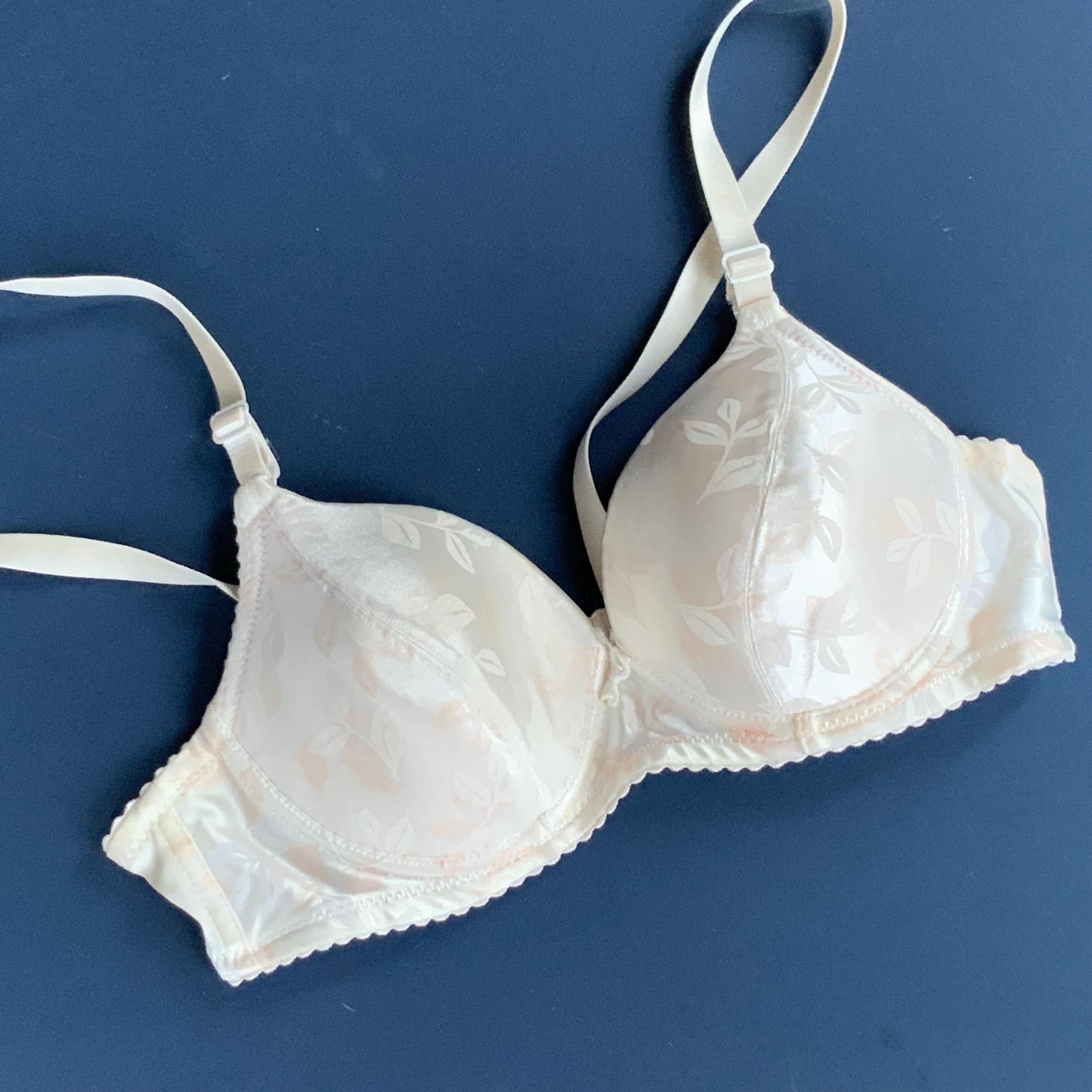 Vintage Lingerie 70s Bra, Vintage, Small Size 0-A - Etsy