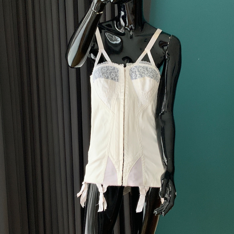 Louis Girdles - Etsy Canada