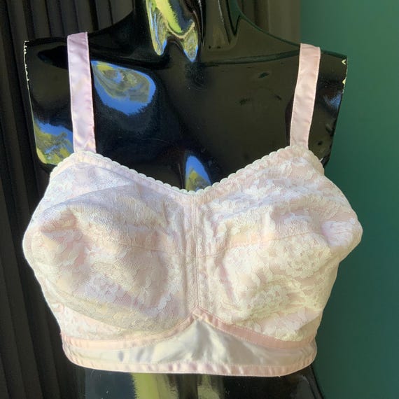 Unused, Vintage lingerie 70s bullet bra, Light Pink v… - Gem