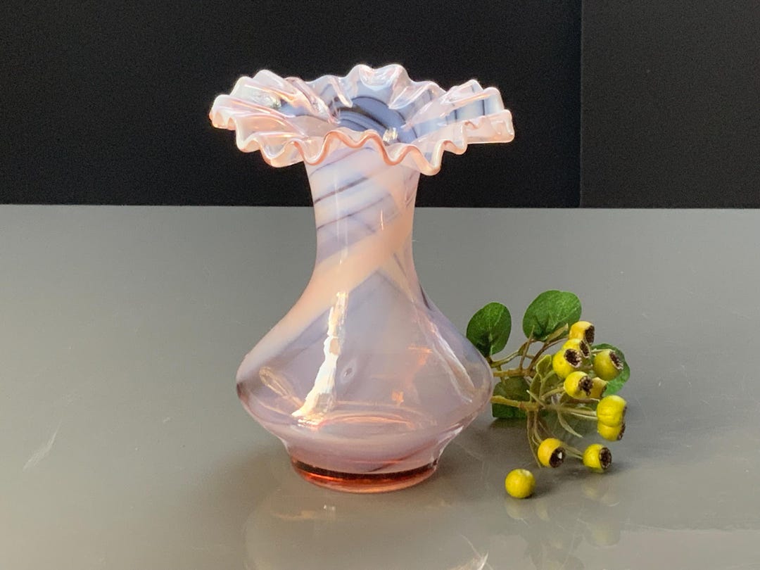 Fluted Ruffled Multi-color Pink Glass Vase Vintage, Color Glass Vase ...