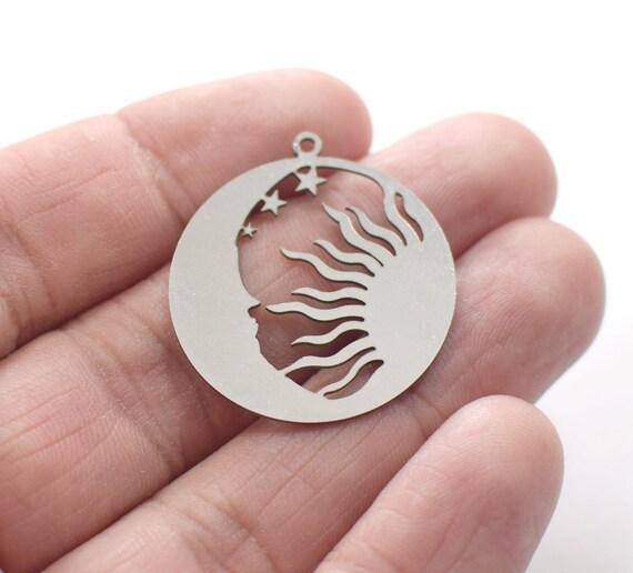 0.6 X 27 X 30 Mm Laser Cut Stainless Steel Round Sun Star - Etsy