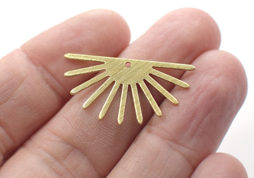 0.8 X 15.5 X 30 Mm , Textured Half Sun Shape Raw Brass Charms - 1 Hole ...