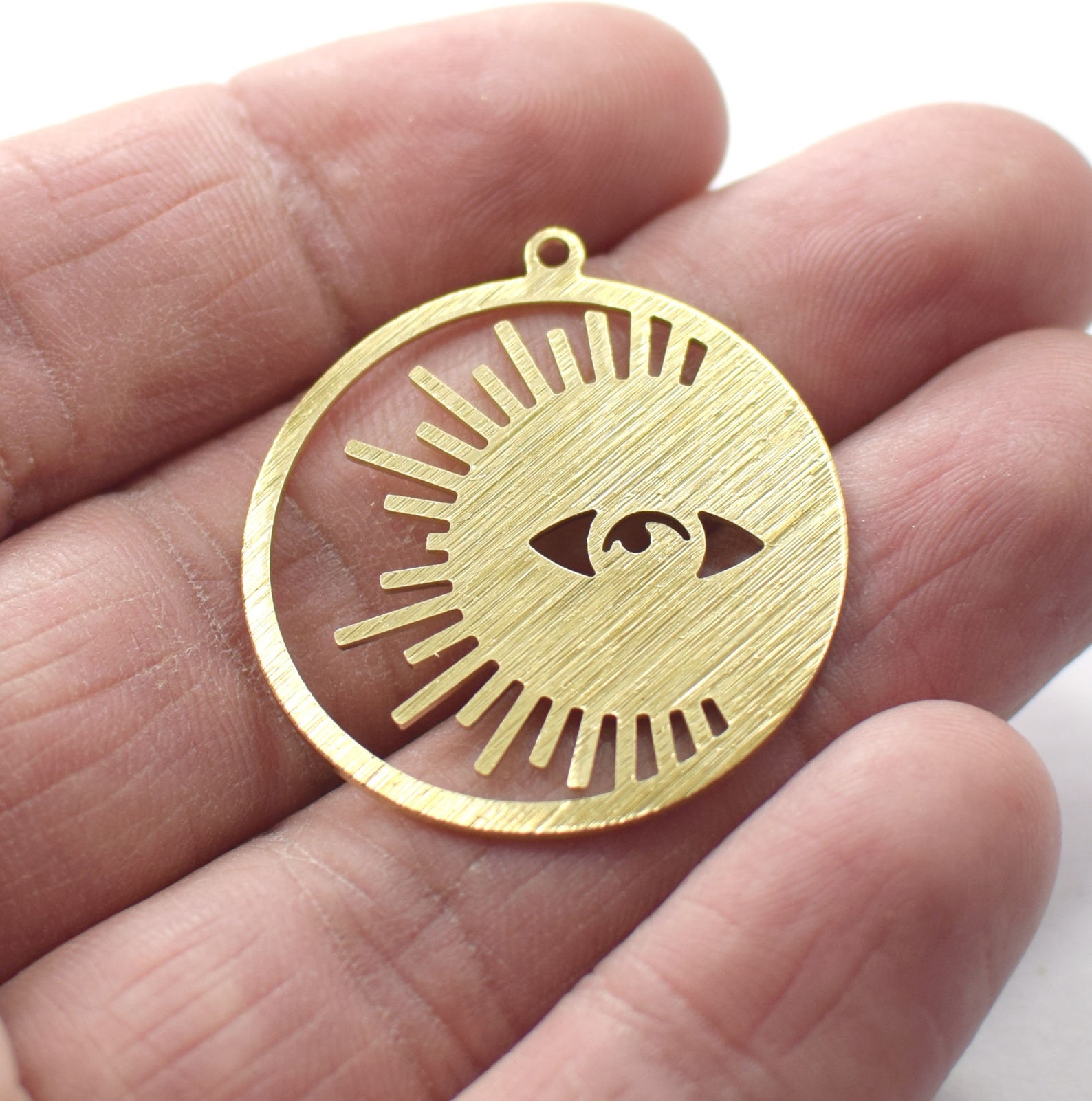 0.8 X 30 X 33 Mm , Textured Round Sun Earring ( Eye Shape ) Raw Brass ...