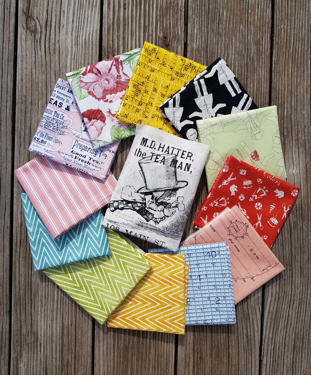 Rarity Janet Wecker Freshly Sorted 12 Fat Quarters 1 Panel Fabric Pack ...