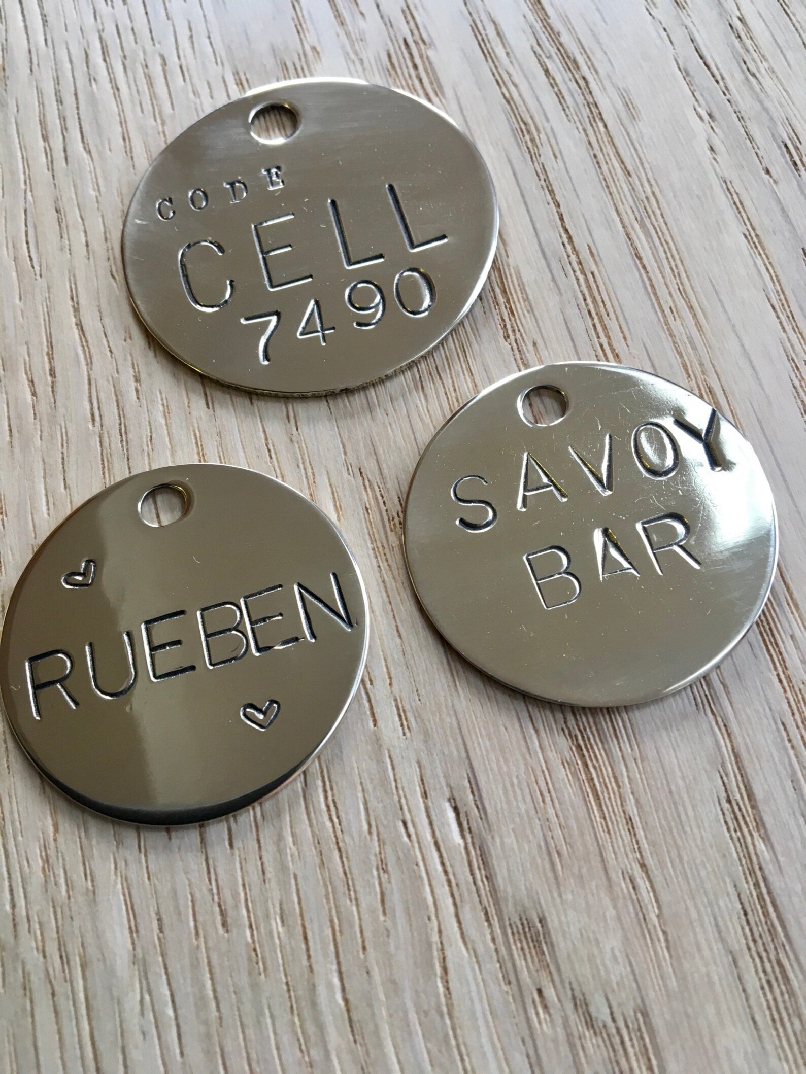 Custom hand stamped brass and aluminium tags quirky not - Etsy.de