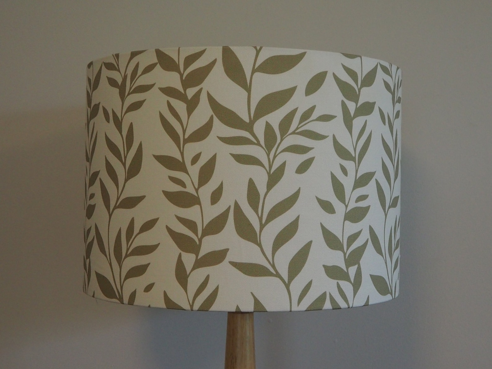 Green Leaves Lampshade Leaf Stem Pattern Handmade Cream Cotton Fabric ...