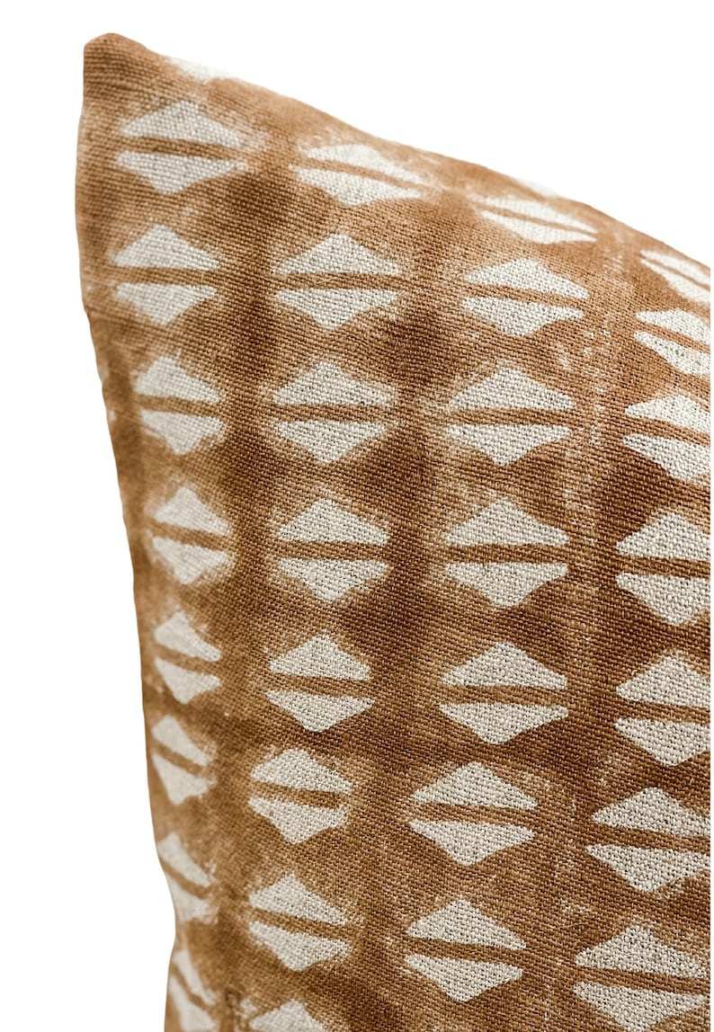 Designer Tan Brown Geometric Print on Natural Linen Pillow Cover, Tan ...