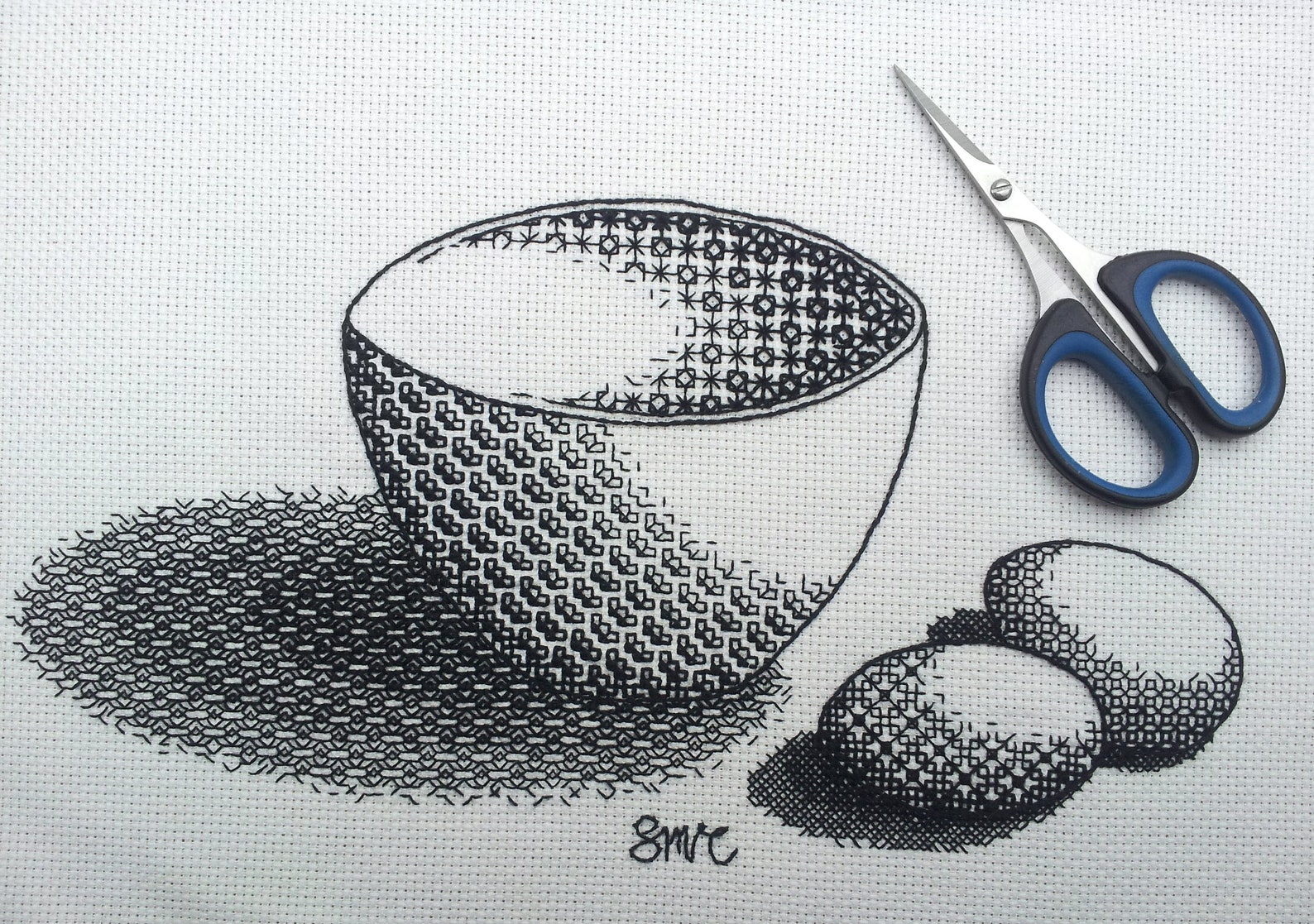 Blackwork Pattern, Eggs and Bowl, Aida Fabric, Shaded Design, 3D Effect ...