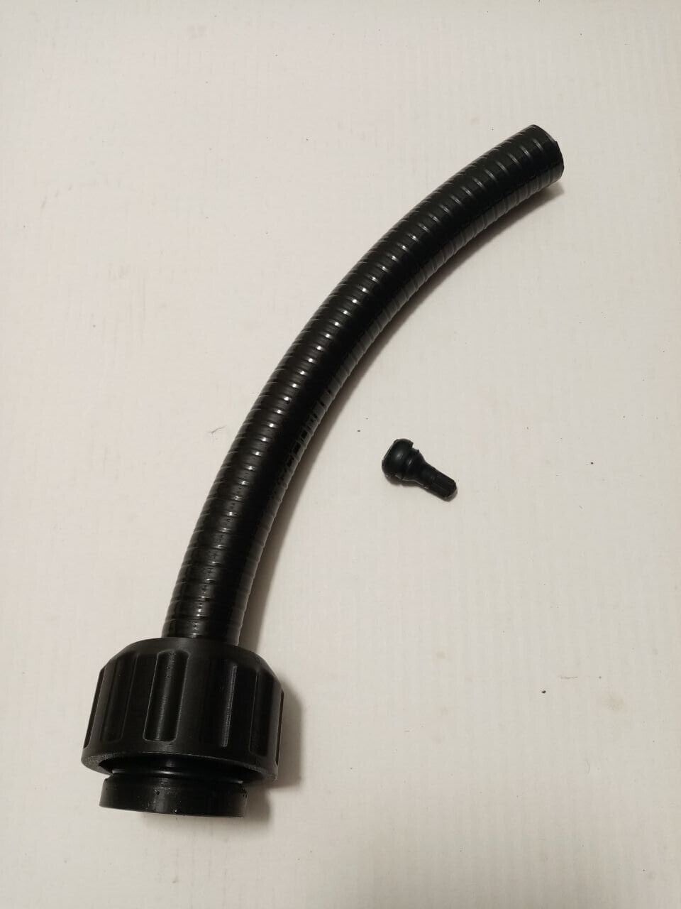 Flexible Filler Spout for 20/25 Liter Containers, Air Return Mess Free ...
