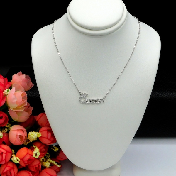 Queen Necklace - Etsy
