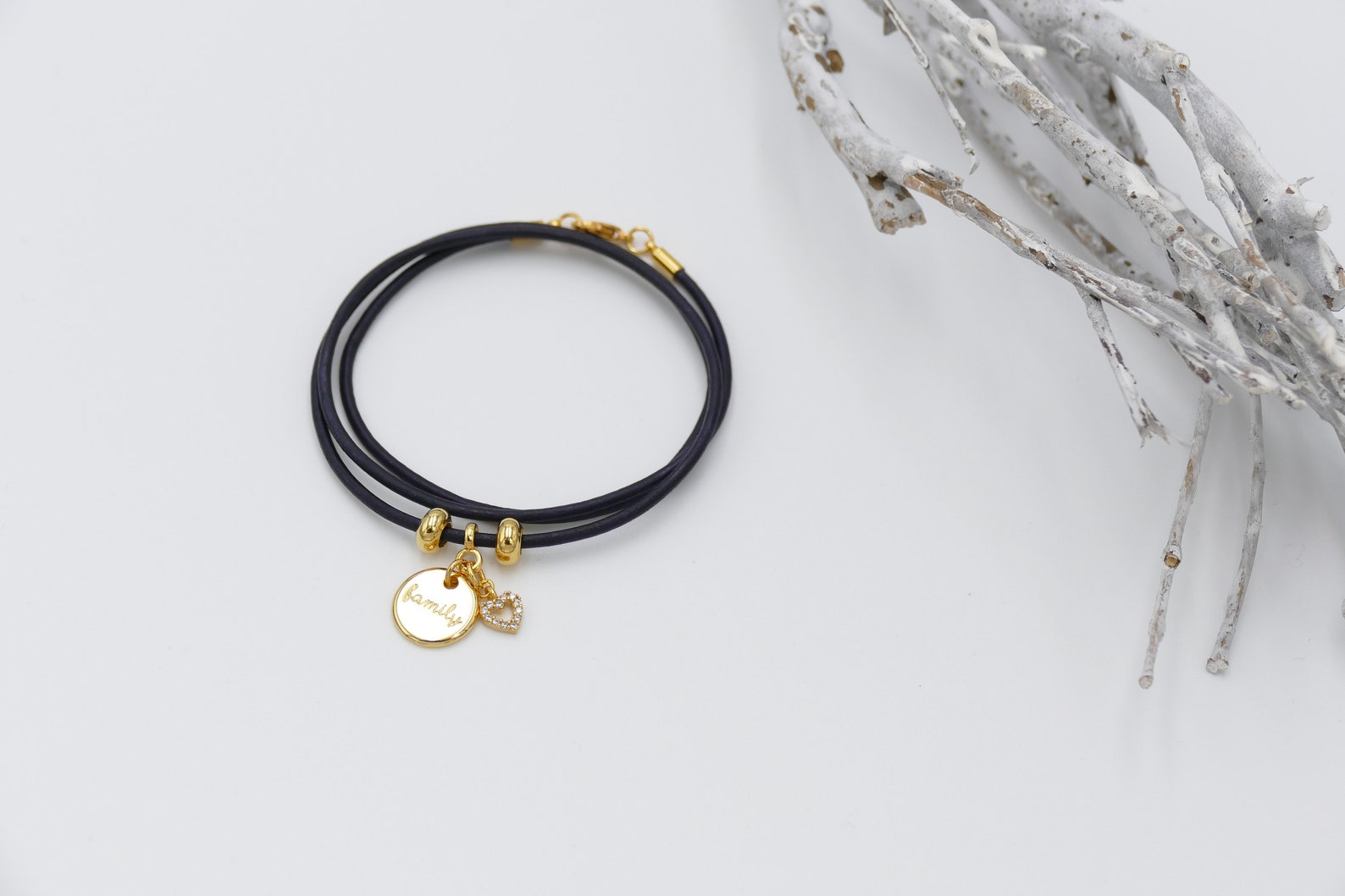 Armband "Familie"/"Family", Gold- und Zirkonia-Anhänger, echtes Leder ...