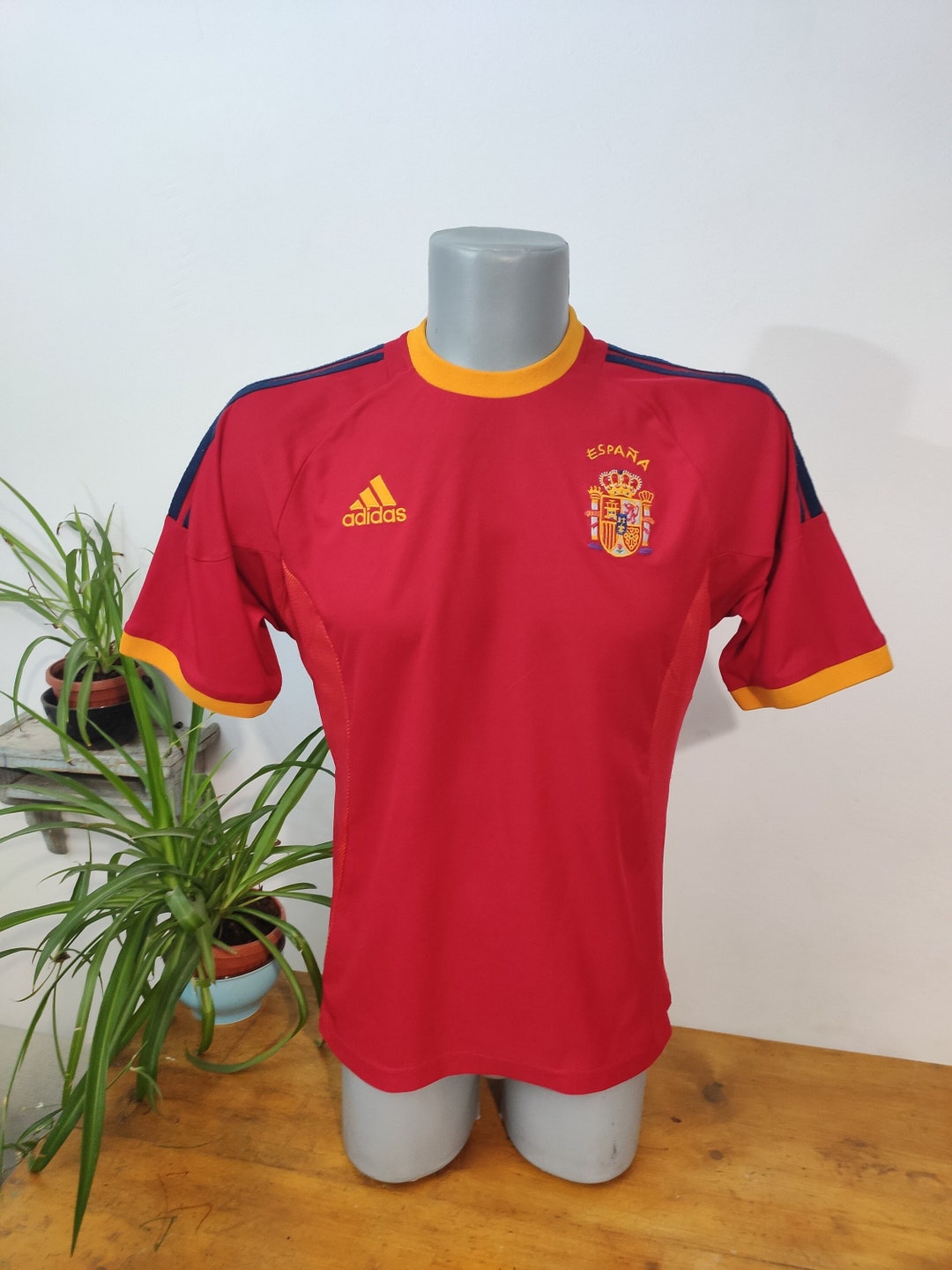 Vintage Adidas Spanish Football Shirt 2002 Collectable Top M - Etsy