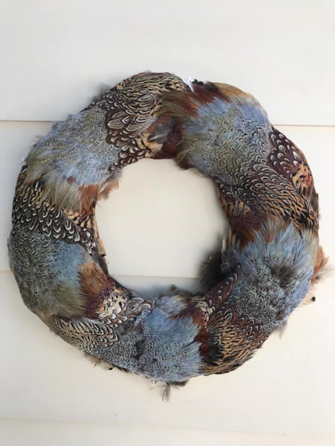 PHEASANT Feather WREATH Taxidermy 20 Inches 5 Pheasant Pelts Great ...