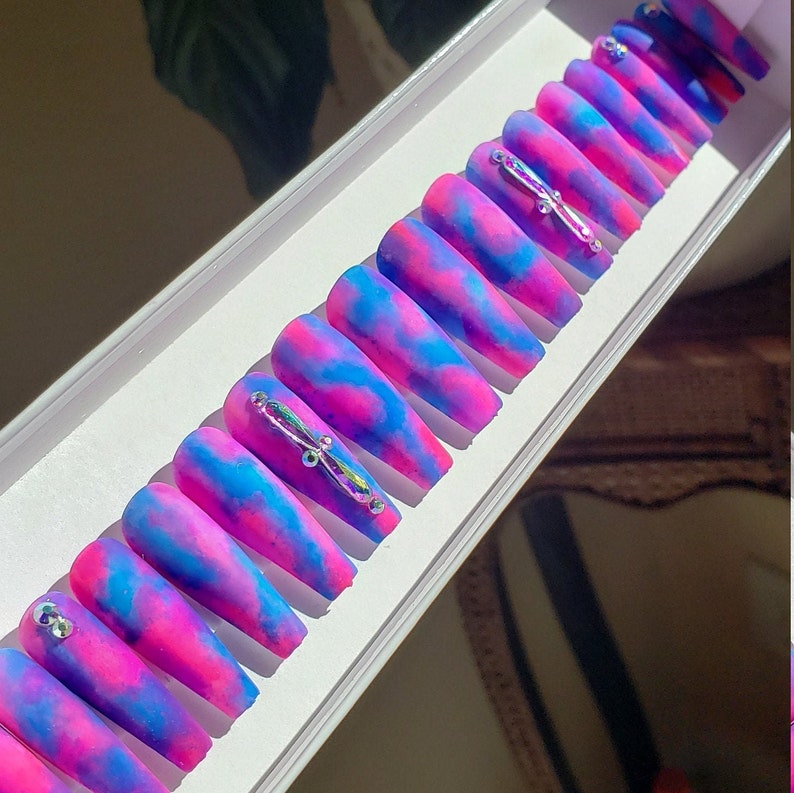 Zeenon Pink Blue Purple Multi MATTE Long Coffin Press on | Etsy