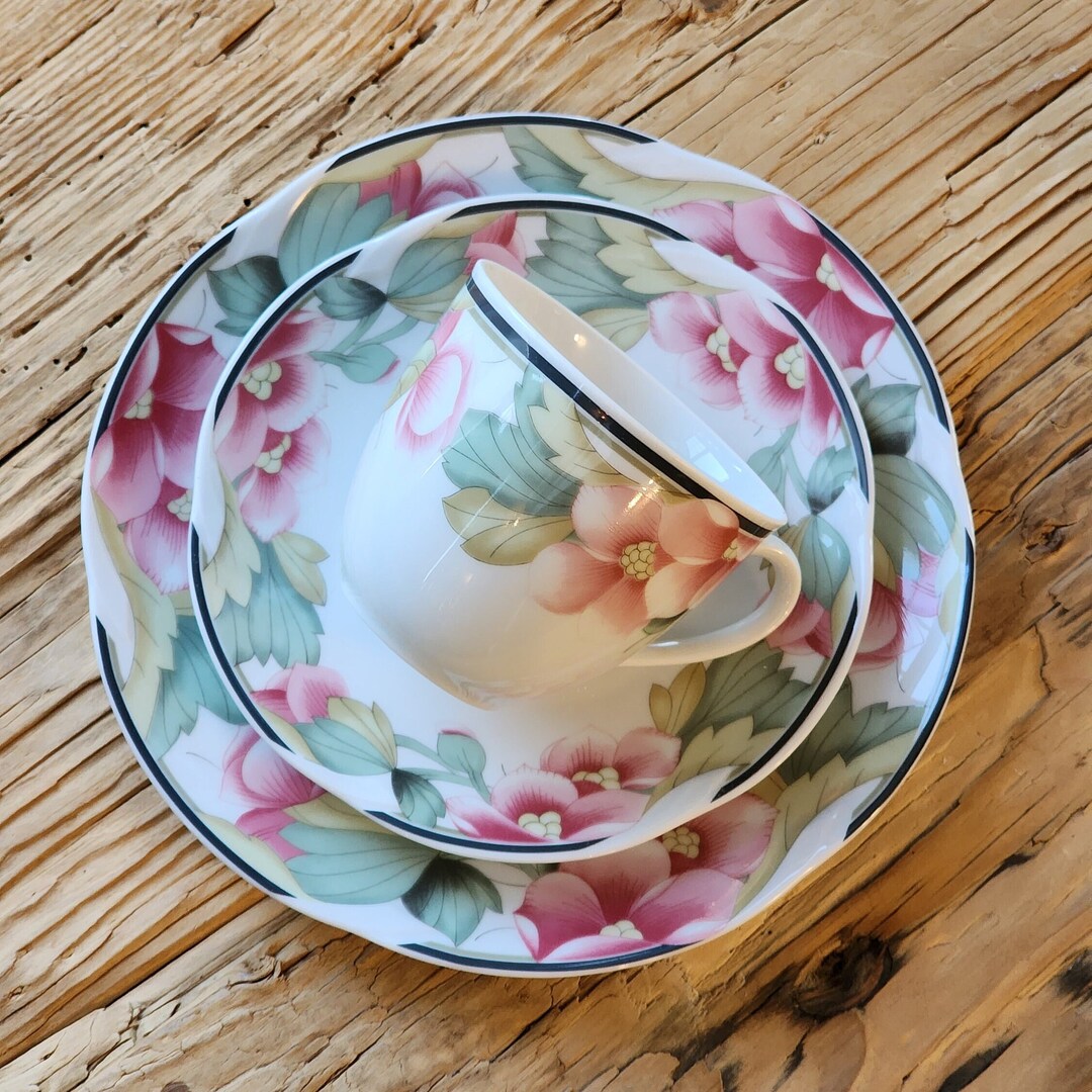 Sidewalk Sale 3pc Set Pink Floral Alberto Fabiani Collection Decor ...