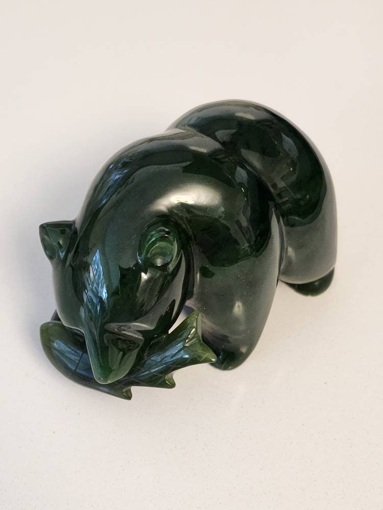 Nephrite Jade Polar Bear Sculpture - Etsy