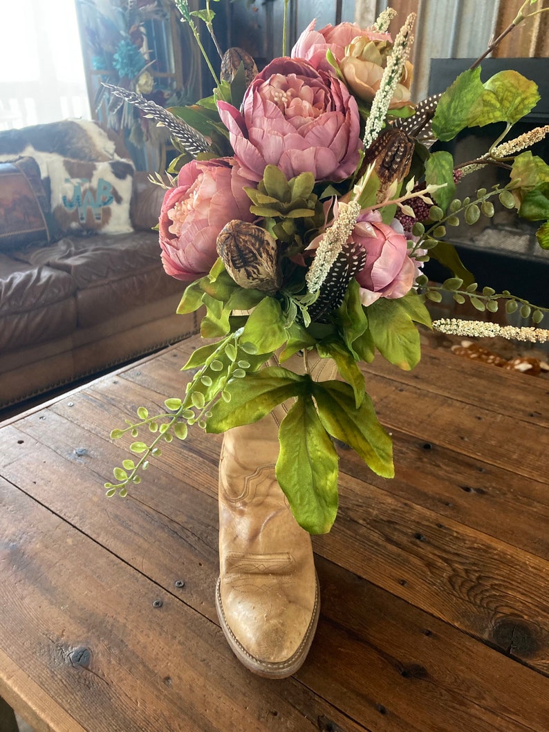 Boot Rope Wreath and Boot Arrangement - Etsy