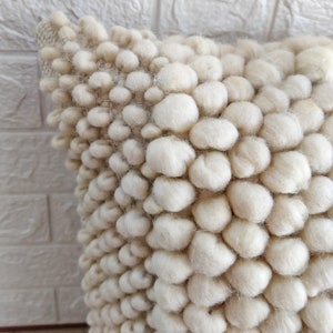 Ivory off White Chunky Loops Wool Cotton Hand Loom Woven 16x16, 18x18 ...