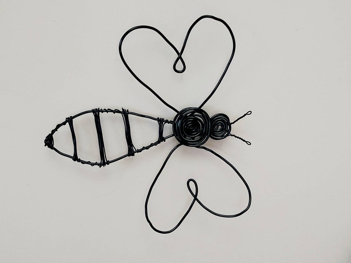 Bee Metal Garden Wall Art Bee Wire Sculpture for Garden - Etsy UK