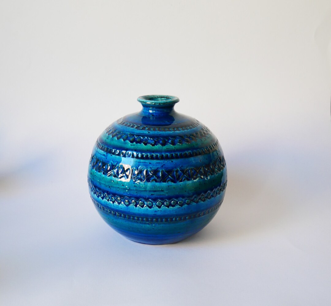 Studio 4 Ball Vase Similar to Bitossi Rimini Blue Italy Vintage Mid ...