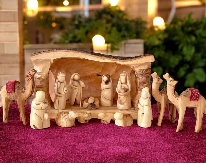Hand-carved Wooden Painted Nativities Crèche Christmas Holiday Nativity ...