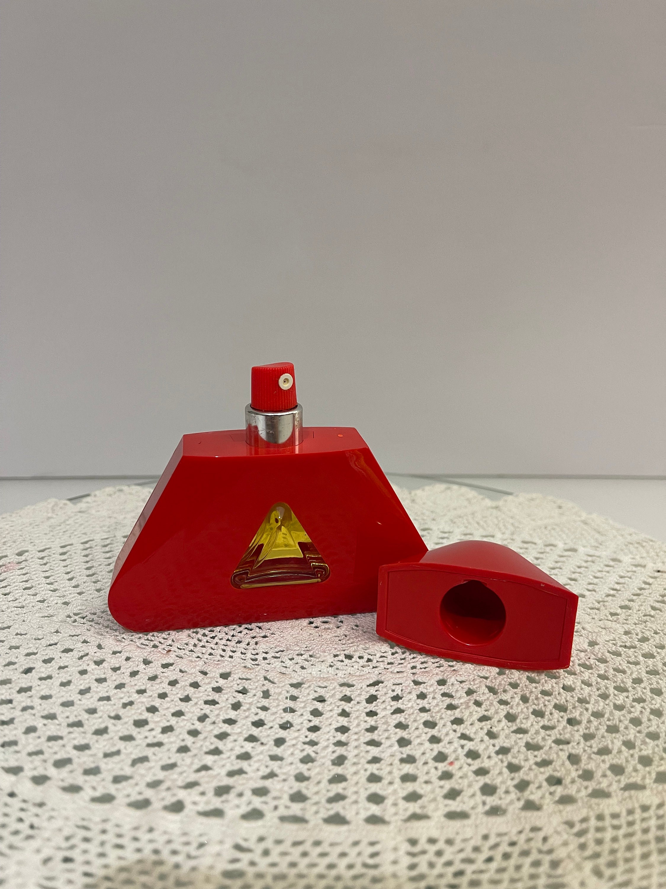 Vintage Liz Claiborne Red Triangle Fragrance EDT, 30ml - Etsy