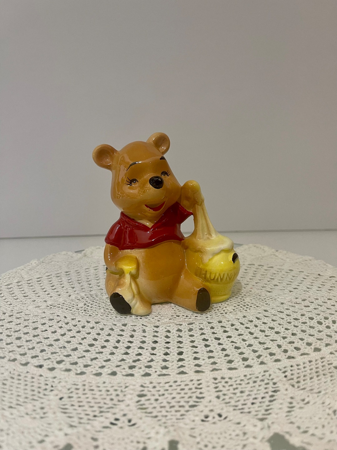 Vintage Winnie the Pooh Figurine, Pooh Bear With Honey Pot - Etsy