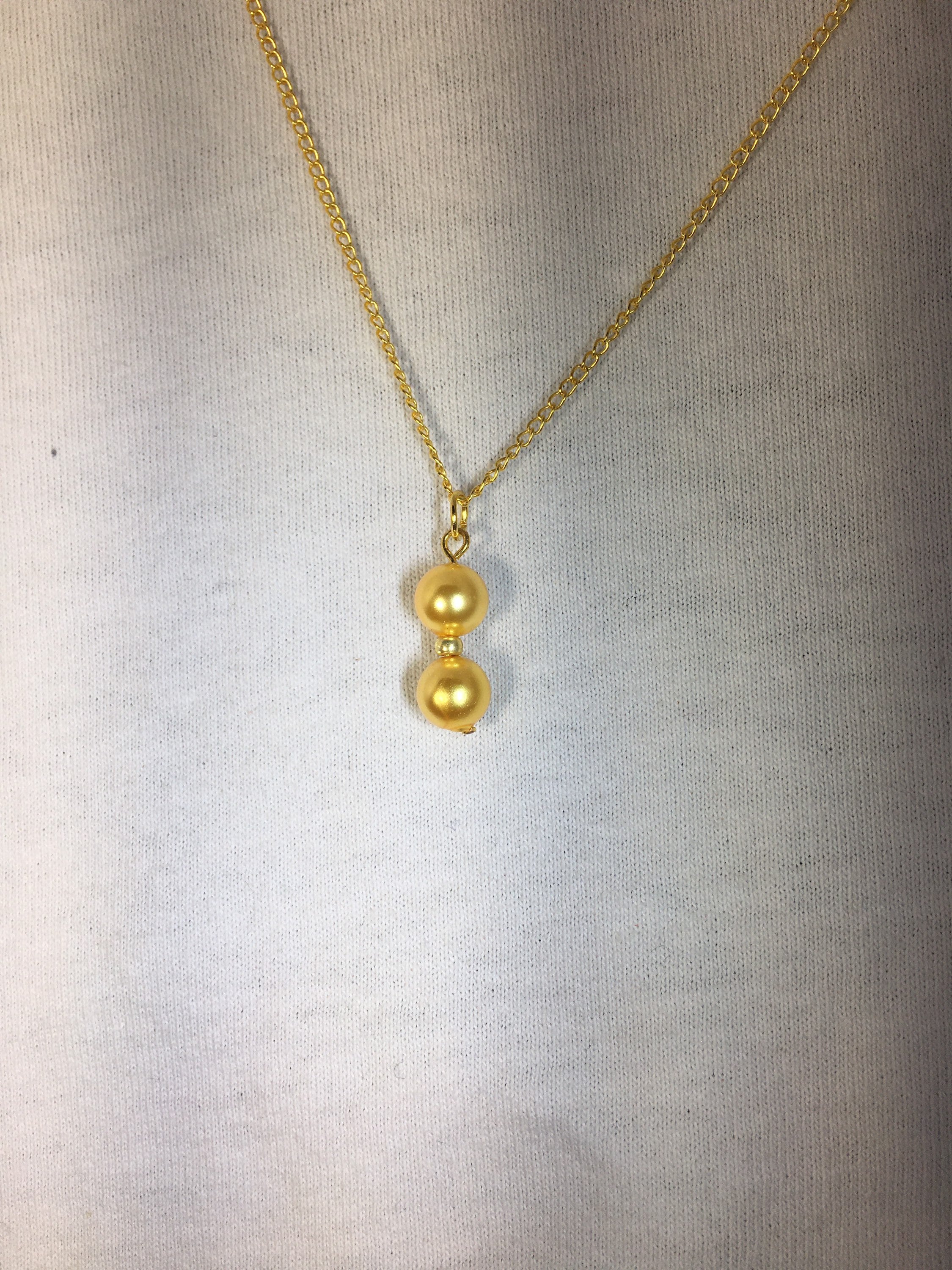 Stunning Double Drop South Sea Shell Pearl Pendant on an 18 Inch Gold ...