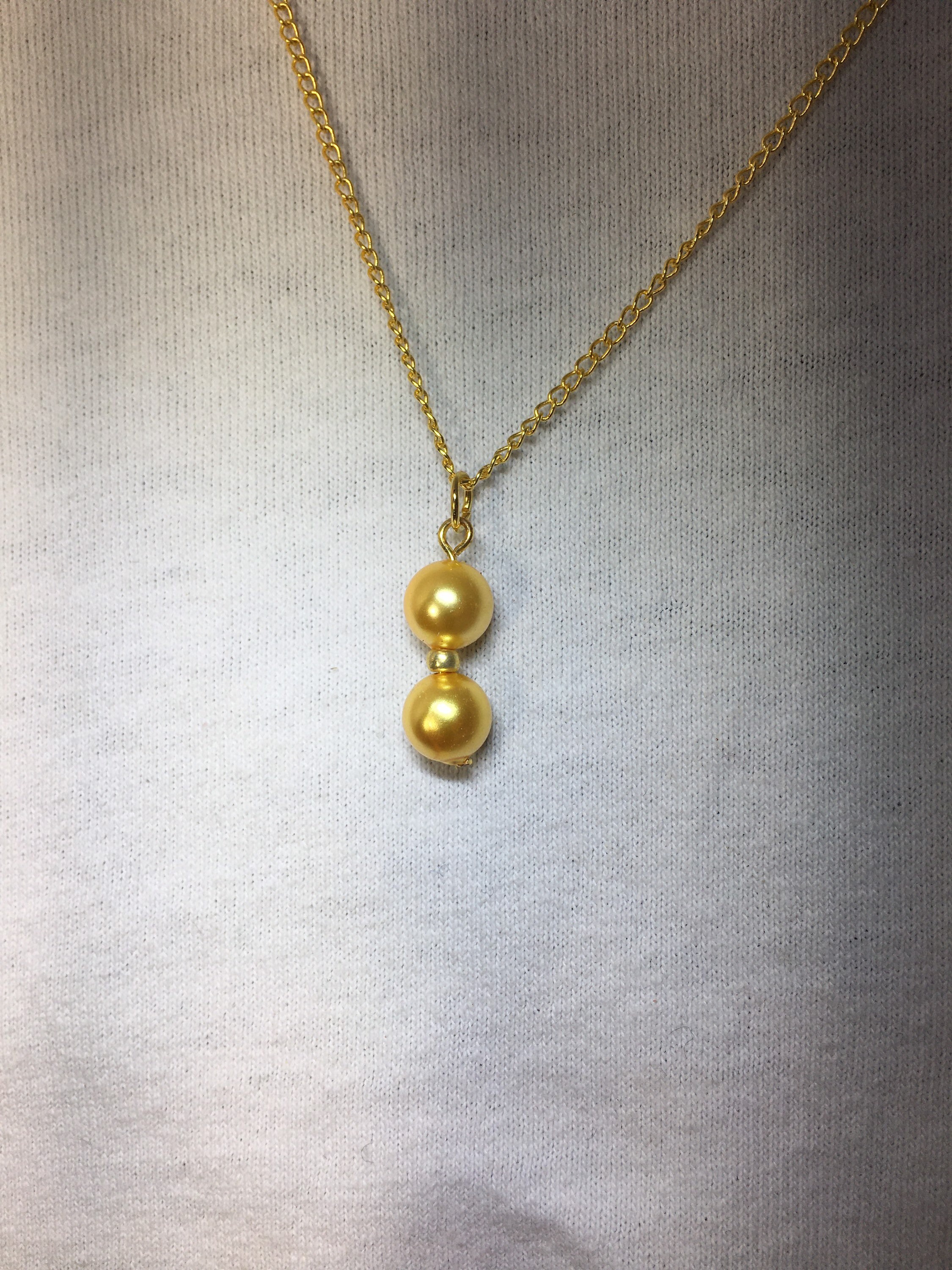Stunning Double Drop South Sea Shell Pearl Pendant on an 18 Inch Gold ...