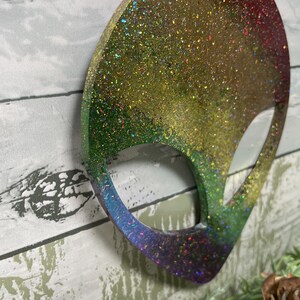 Alien Head Wall Hanging, Alien Art, Resin Artwork Resin Wall Decor ...