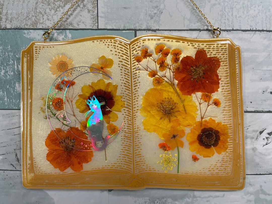 Book Decor, Reading Decor, Book Nook Decor, Gift for Reader, Resin ...