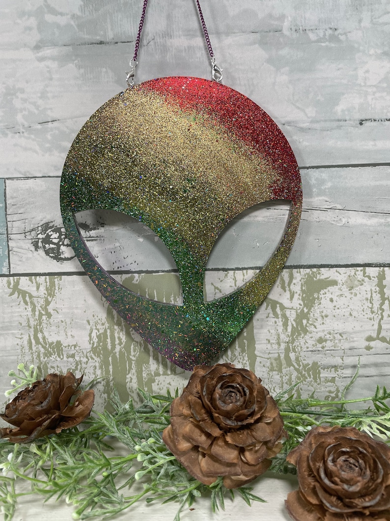 Alien Head Wall Hanging Alien Art Resin Artwork Resin Wall | Etsy