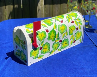 Ladybugs Mailbox - Etsy