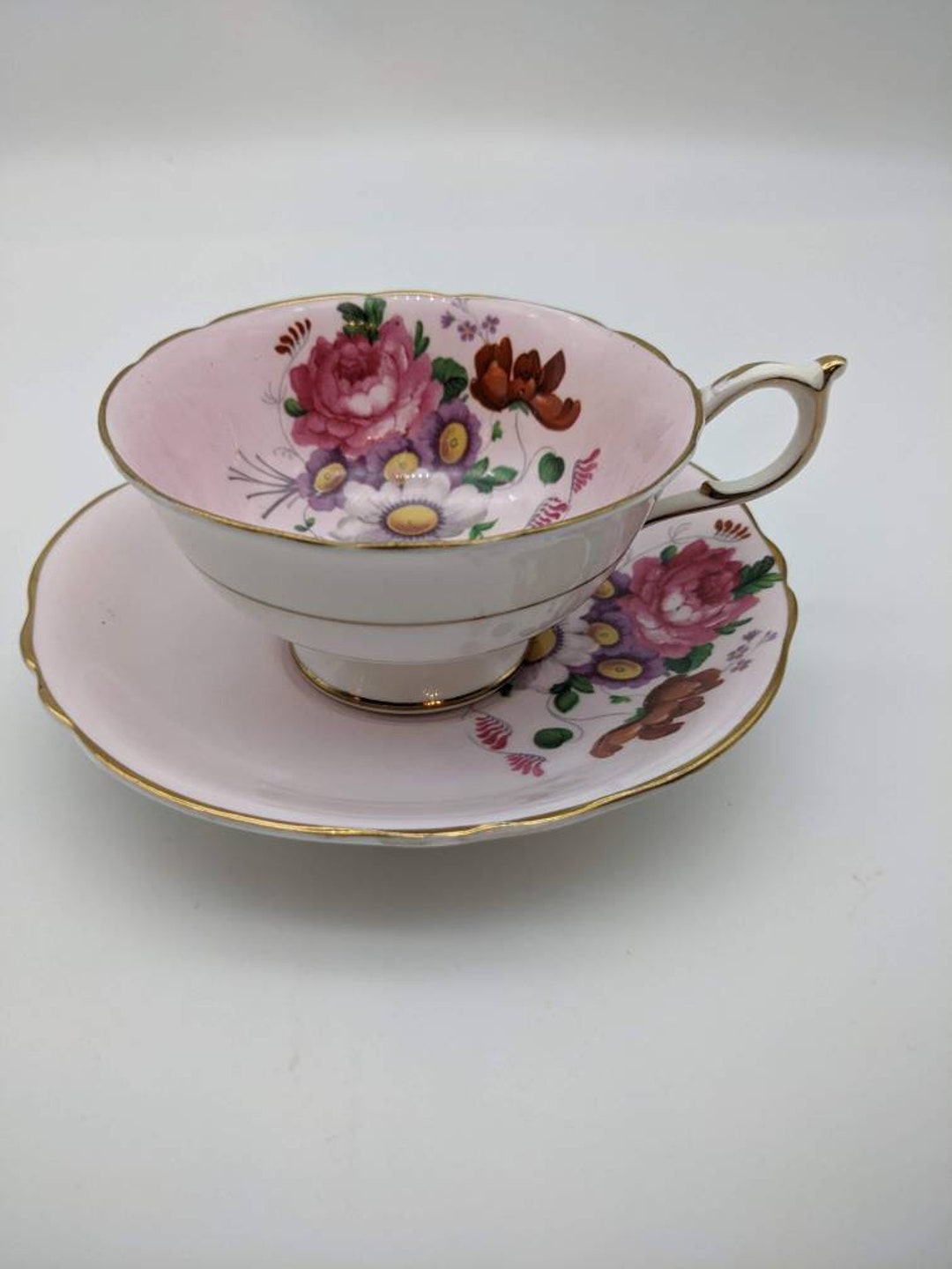 PARAGON Lovely Pink Rose Bouquet Gold Leaf Tea Cup & Saucer Double ...