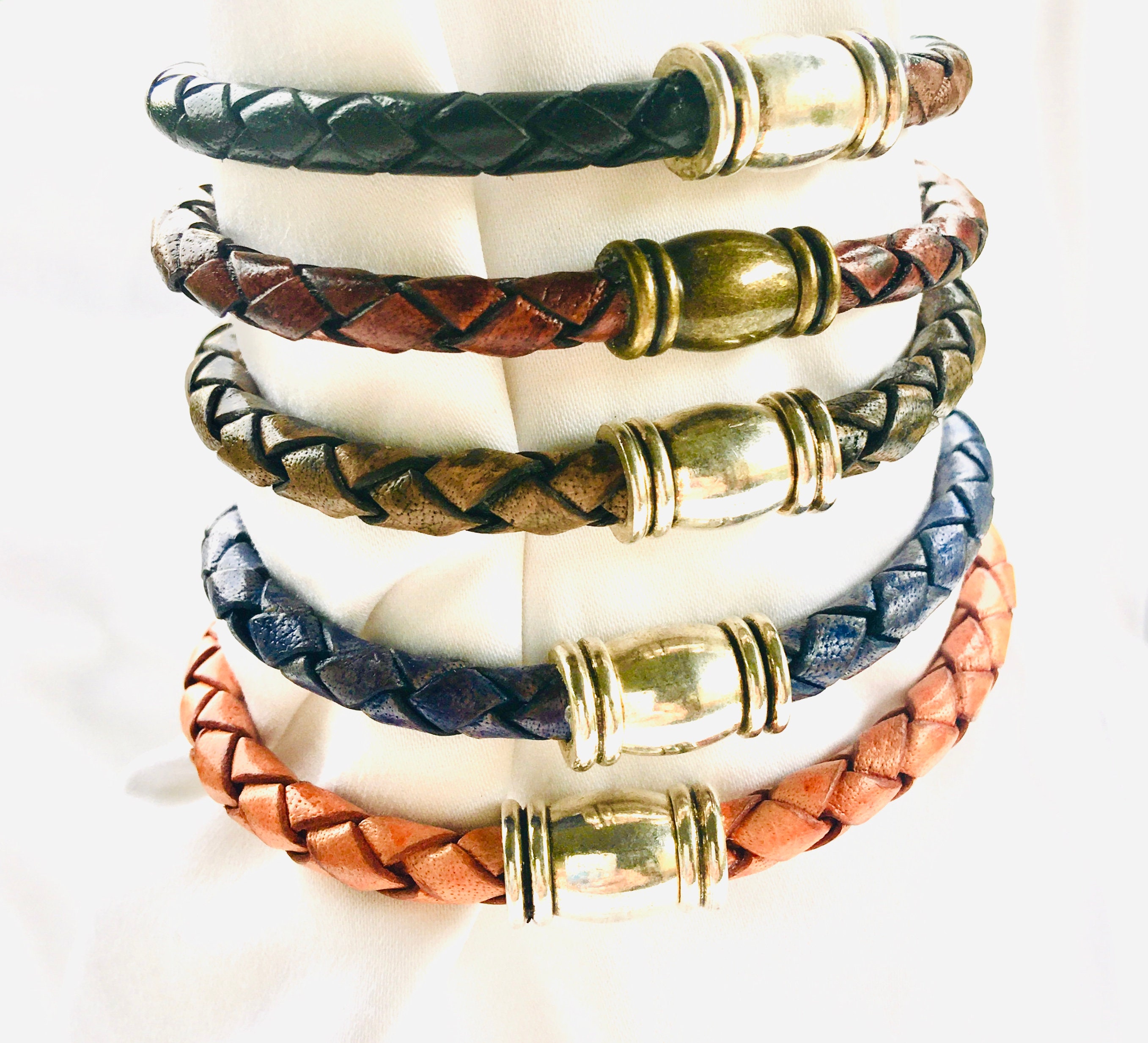 BARREL RANGE LEATHER Bracelet 5 mm Round Bolo Braided Bracelet with a ...