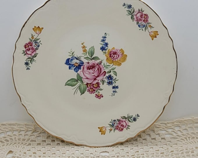 Set of Two Hazel by Scio Dinner Plates, Ranson Shape, Center Flower ...