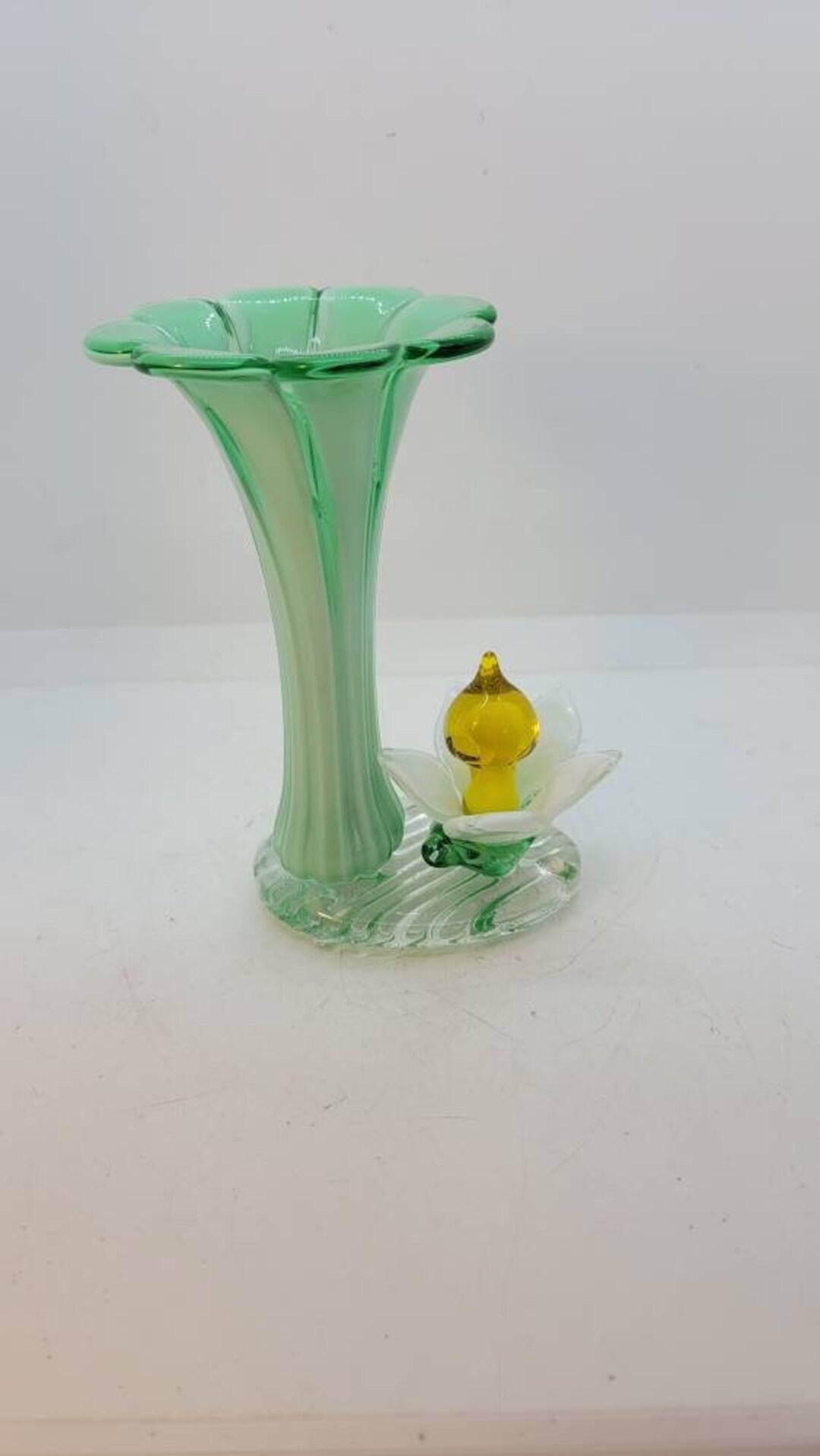 Handmade Green Floral Vase With Clear Oval Base and White and Yellow Daffodil Accent, 7 Inches ...
