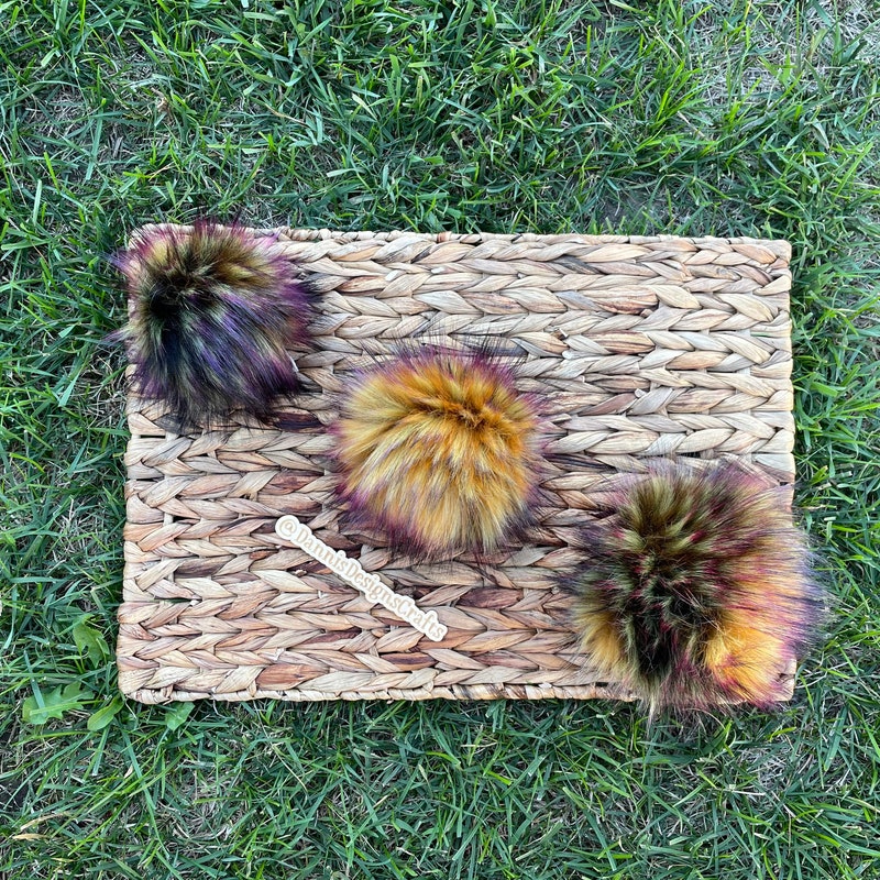 Green Pom Pom Flowers - Etsy