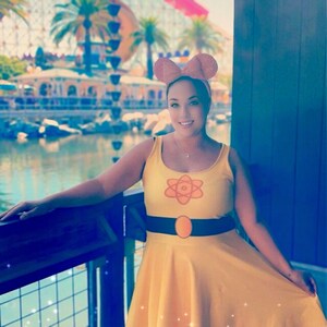 Electrify Your Style With 'the Powerline' Women's Sleeveless Skater ...