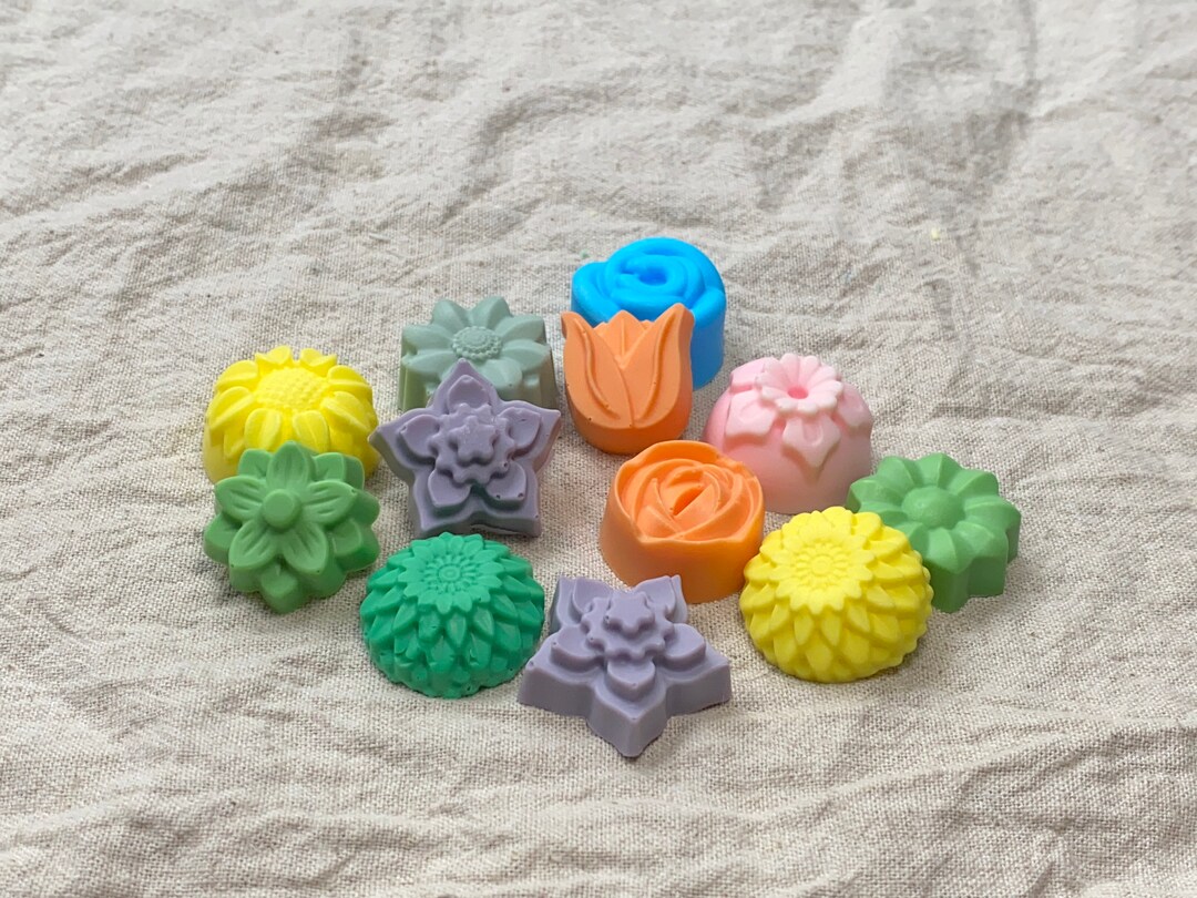Floral Accent Soap Set - Etsy
