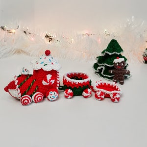Crochet Christmas Train Pattern: Amigurumi Ornament (PDF Download) - Etsy
