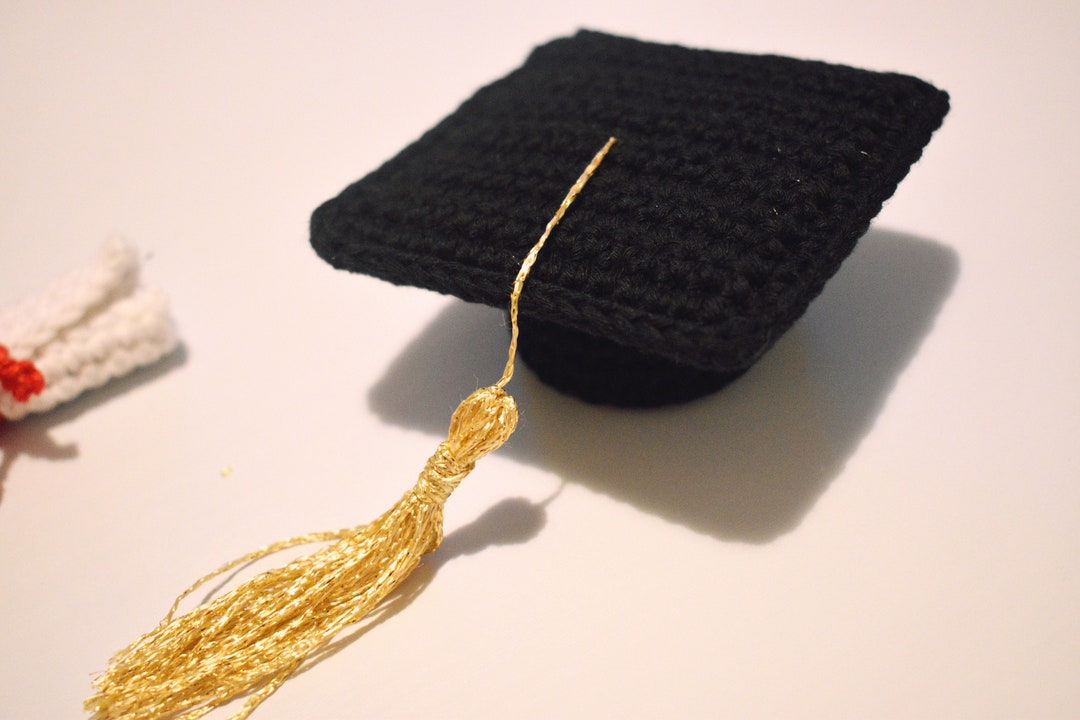 Graduation Hat Pattern Gift for Graduation Make Your Own Best Present ...