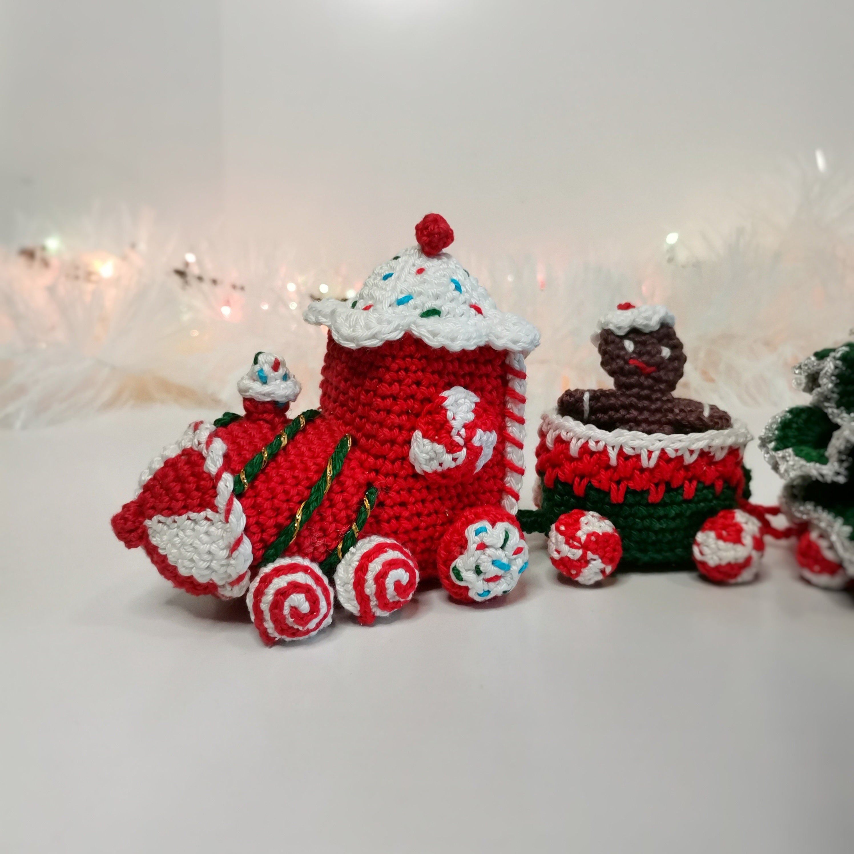 Crochet Christmas Train Pattern: Amigurumi Ornament (PDF Download) - Etsy