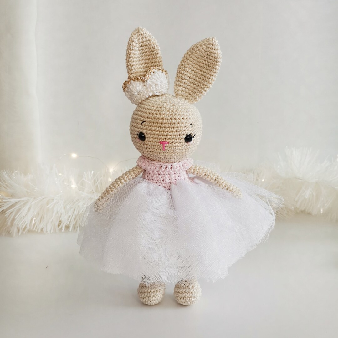 Adorable Crochet Bunny Pattern Perfect for Easter or Any Time of Year ...
