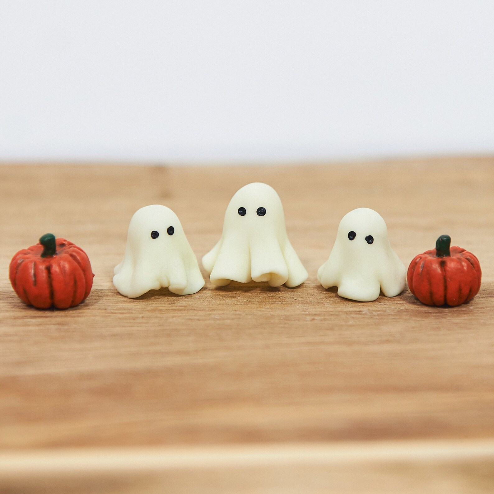 Glow in the Dark Mini Ghosts Tiny Polymer Clay Halloween - Etsy